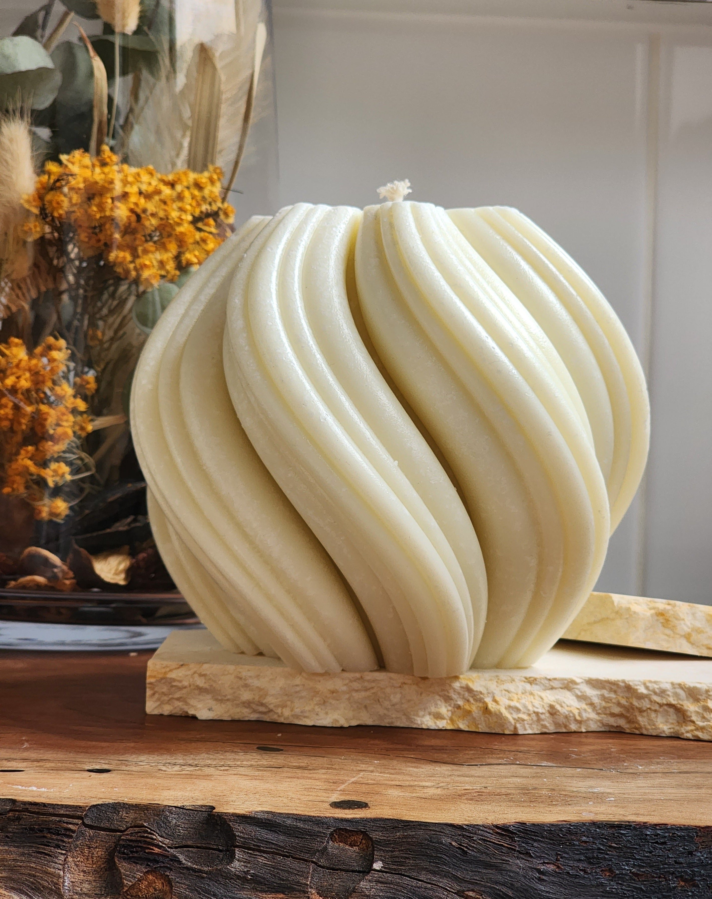 Xlarge Swirl Pillar – Sicc Wiccs